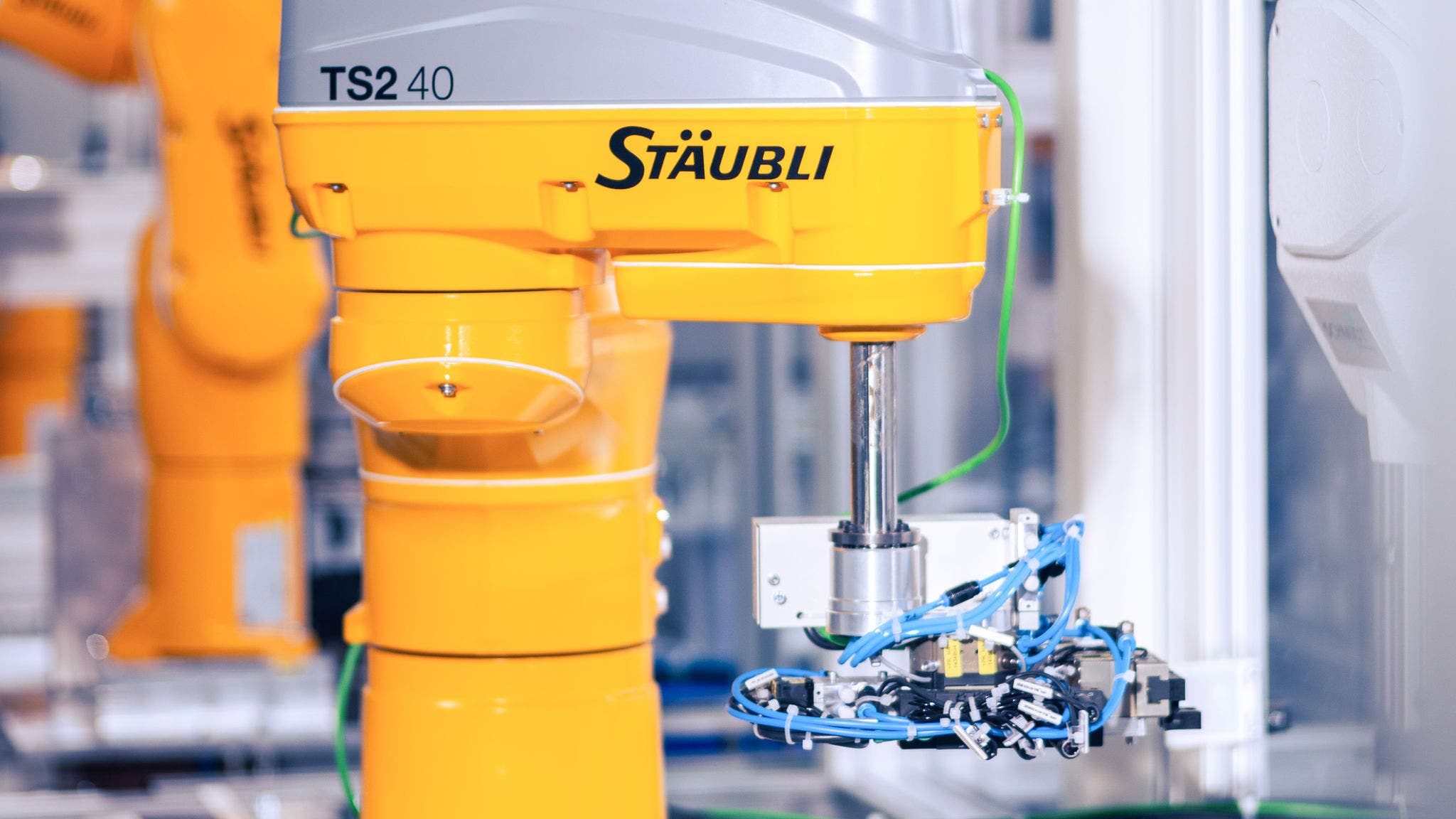 Ultra Flexible High Precision Assembly