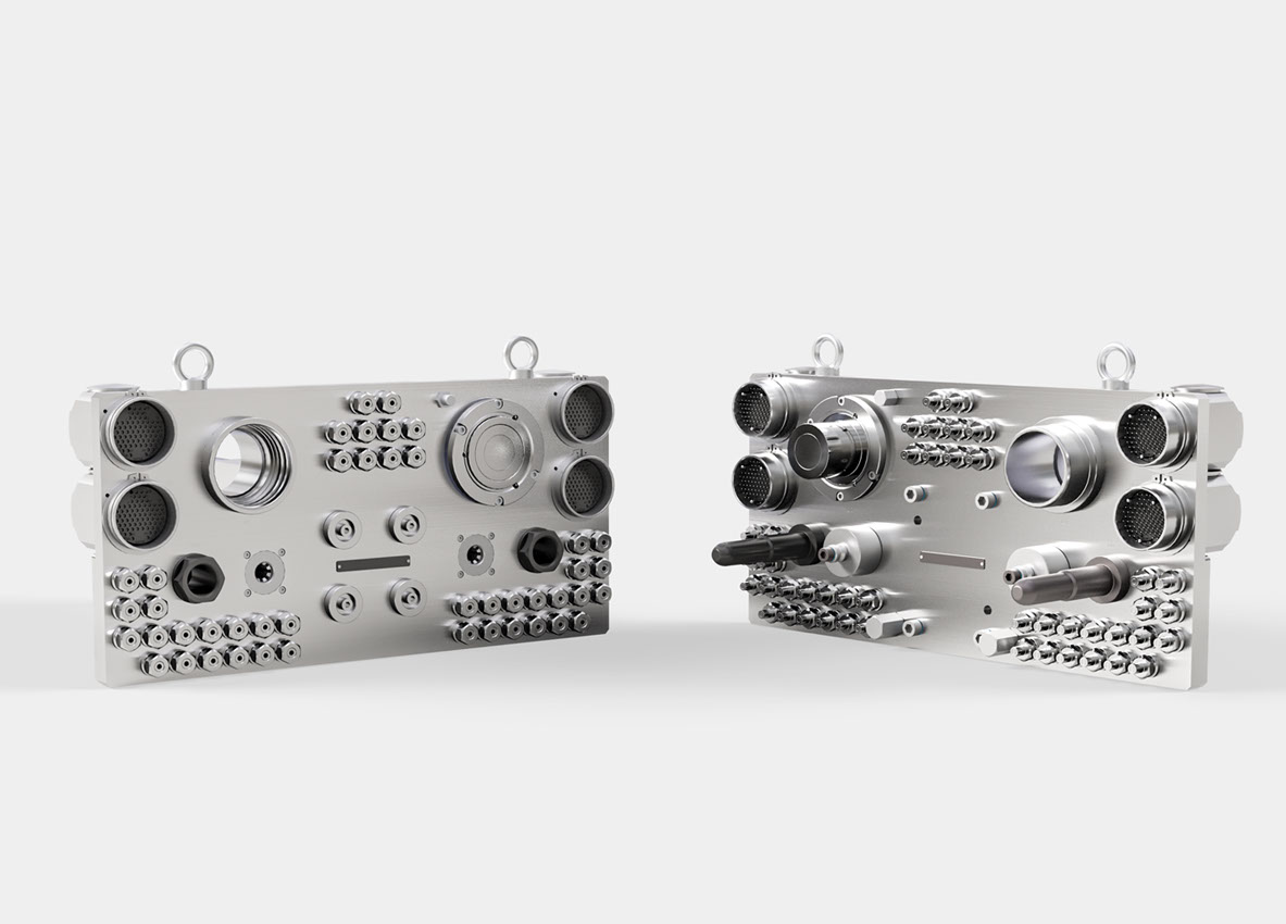 Multi-couplings and multi pole connectors - Stäubli