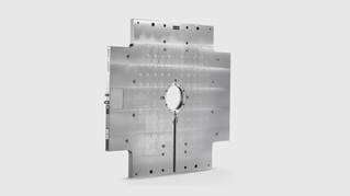 Mold clamping systems for the plastics industry: mechanical, hydraulic ...